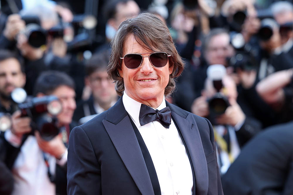 Tom Cruise’s Crazy, Death-Defying Stunts Land 5-Minute Cannes Standing ...